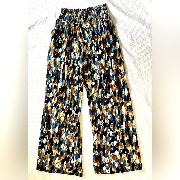 Urban Coco | Pants & Jumpsuits | Urban Coco Boho Palazzo Colorful Leaf ...